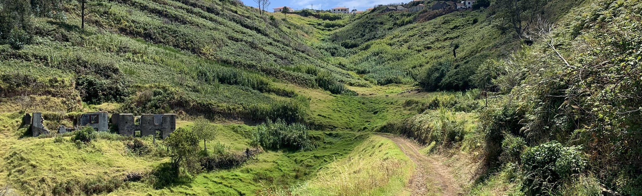 Ponta do Pargo - Nossa Senhora da Boa Morte - Levada Nova, Madeira ...