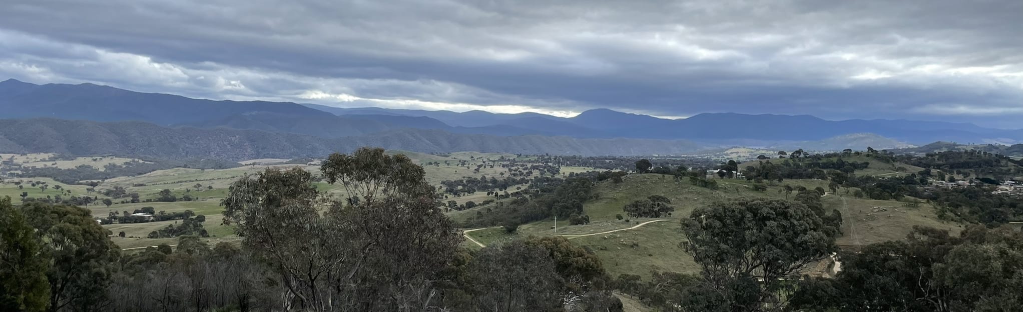 Mount Arawang Eastern Loop: 21 Reviews, Map - Australian Capital ...