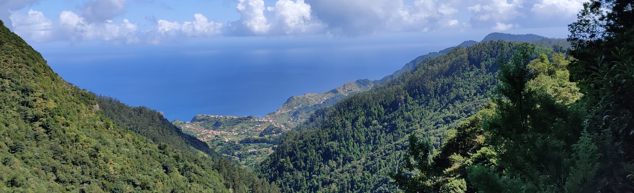 Levada Serra do Faial - Levada do Furado - Pico do Suna, Madeira ...