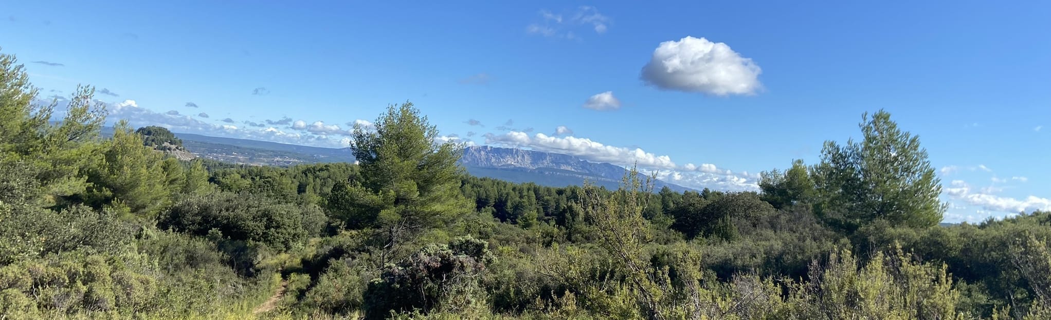 Simiane-Collongue - La Colline Peycaï, Bouches-du-Rhône, France - 40 ...