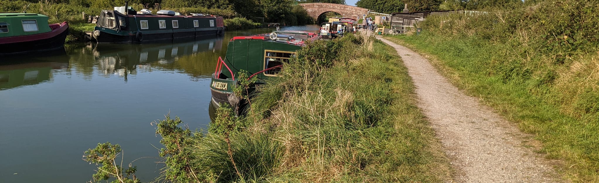 Great Bedwyn, Savernake Forest and Canal Circular, Wiltshire, England ...