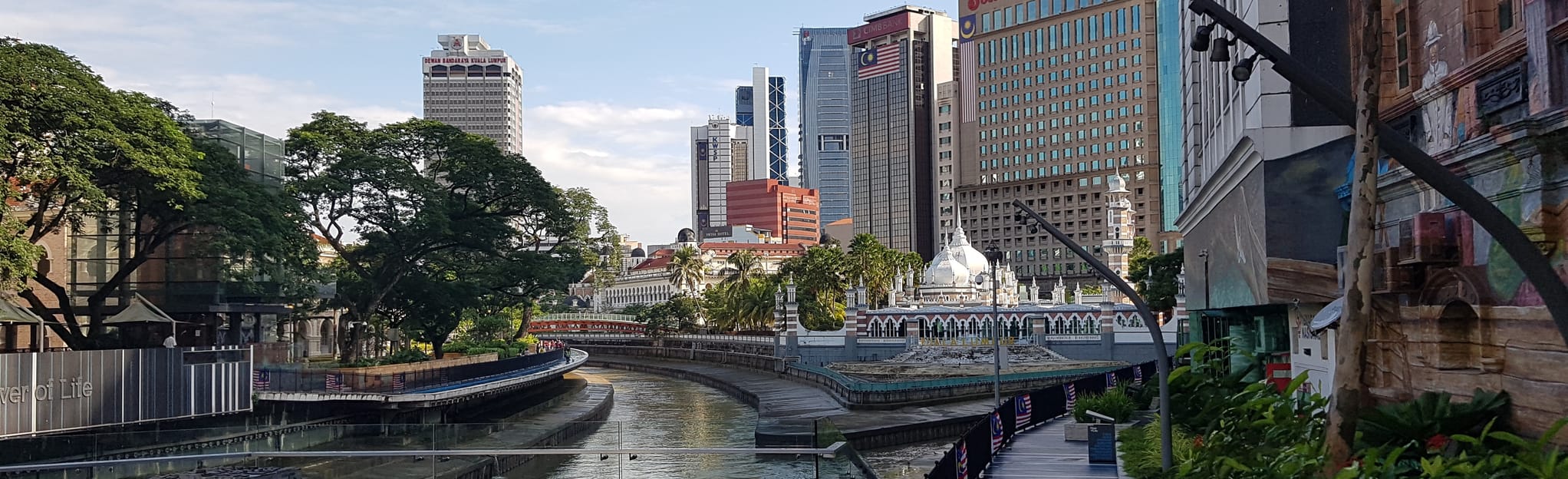 Dataran Merdeka River of Life Walkway: 5 foto's - Kuala Lumpur ...