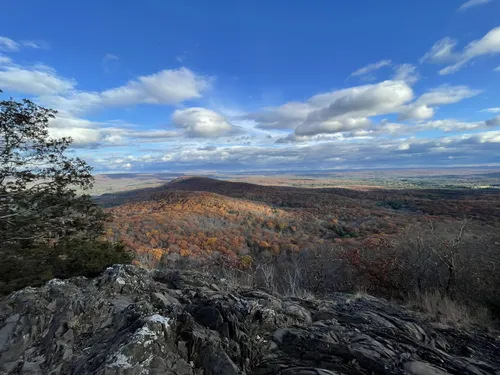 Best Long Trails in Mount Holyoke Range State Park | AllTrails