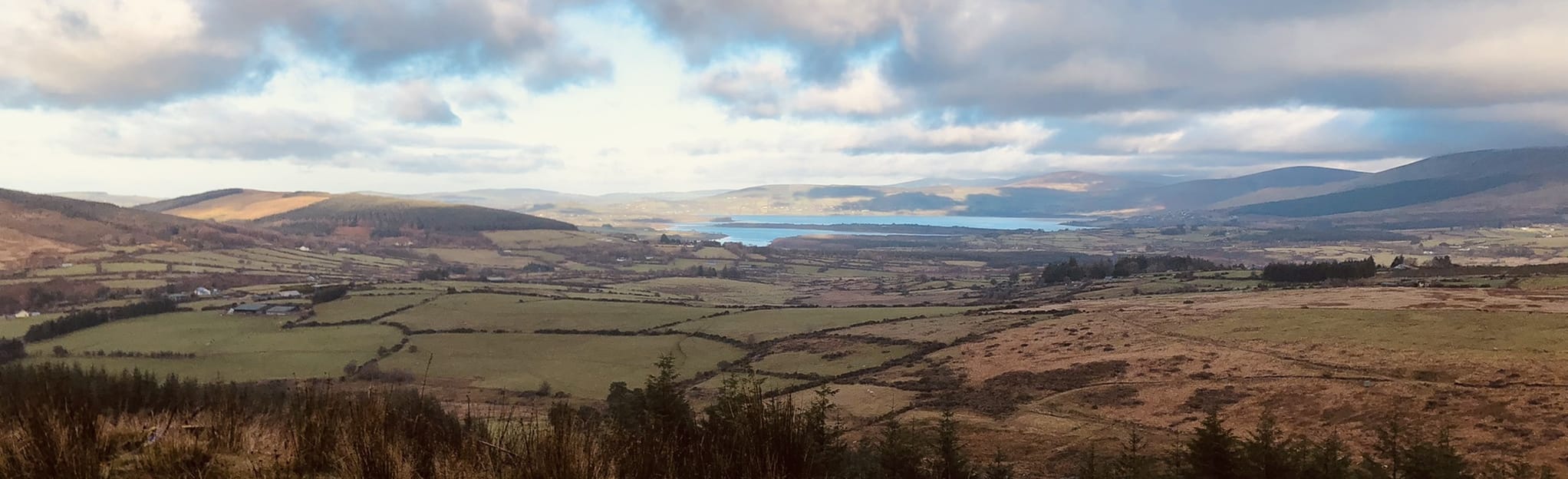 Church Mountain via Hollywood: 535 Fotos - County Wicklow, Irland ...