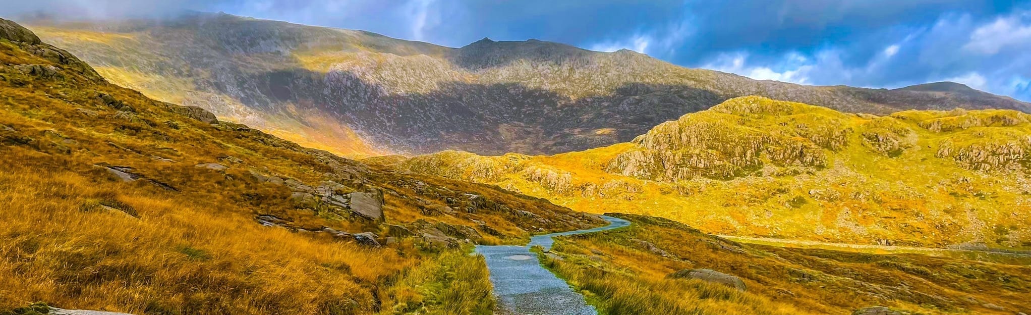 Yr Wyddfa (Snowdon) Via Miners' Track, Gwynedd, Wales - 575 Reviews ...