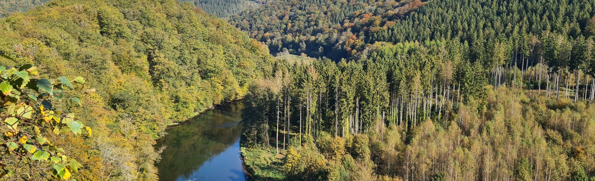 Corbion, Le Tombeau du Géant, Gué du Loquet: 148 foto - provincia del ...