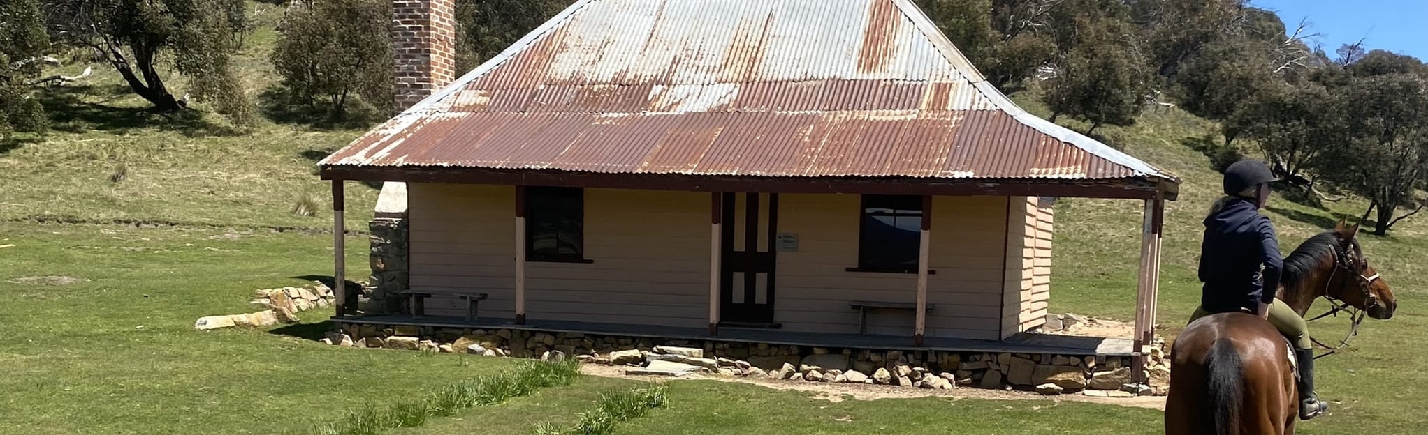 Cooinbil Hut to Old Currango Homestead via Mosquito Creek Trail - New ...