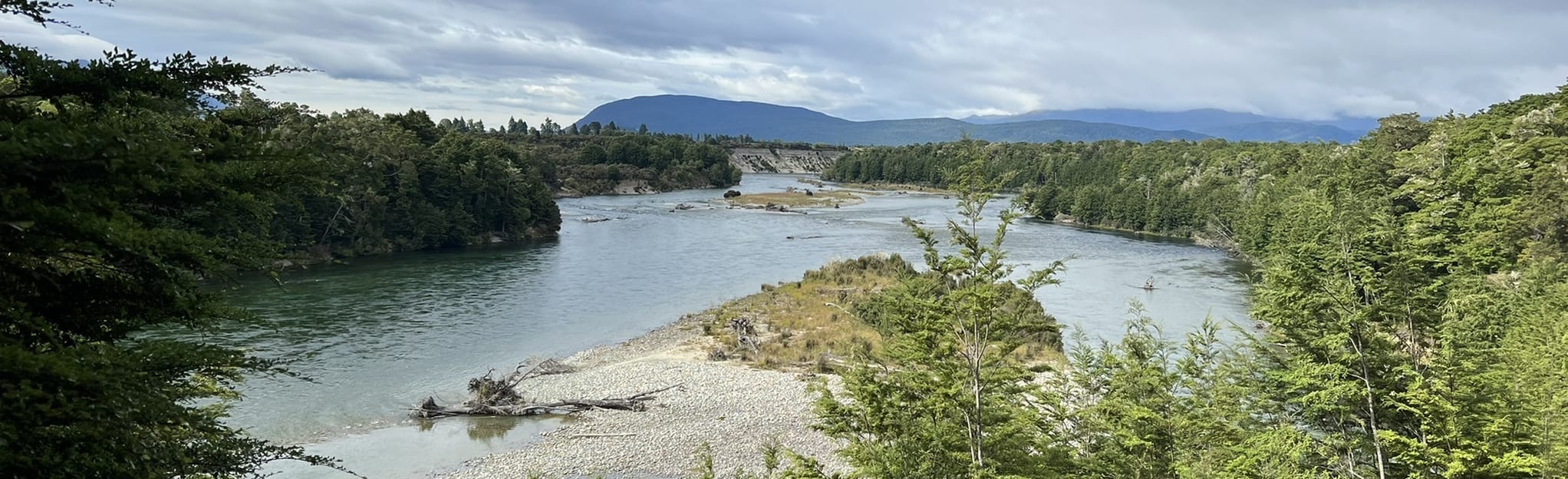 Moturau Hut to Rainbow Reach via Kepler Track, Southland, New Zealand ...