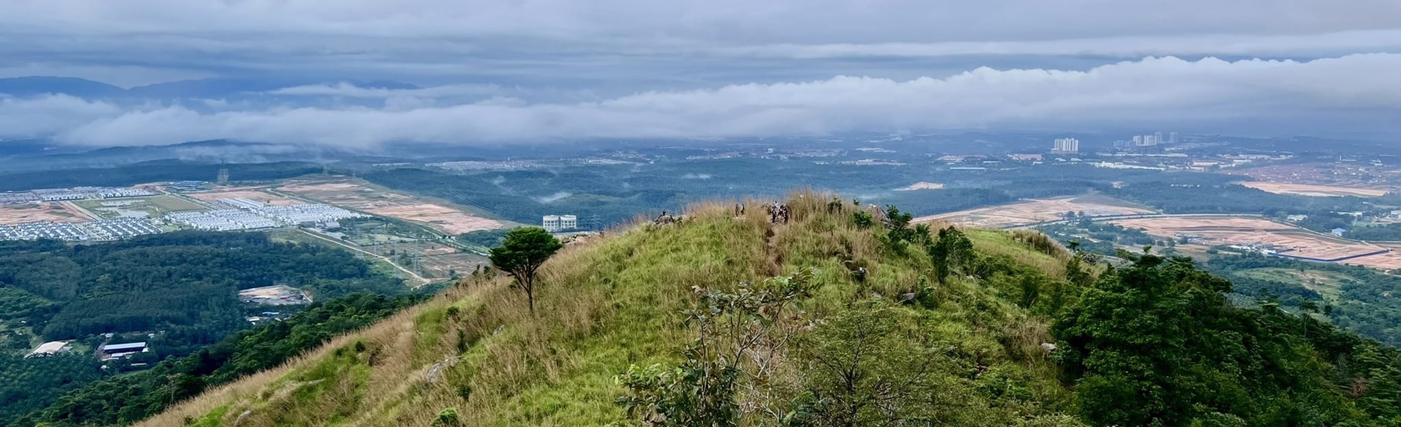 Broga Hill Peak 3 via MPKJ Trail, Selangor, Malaysia - 256 Reviews, Map ...