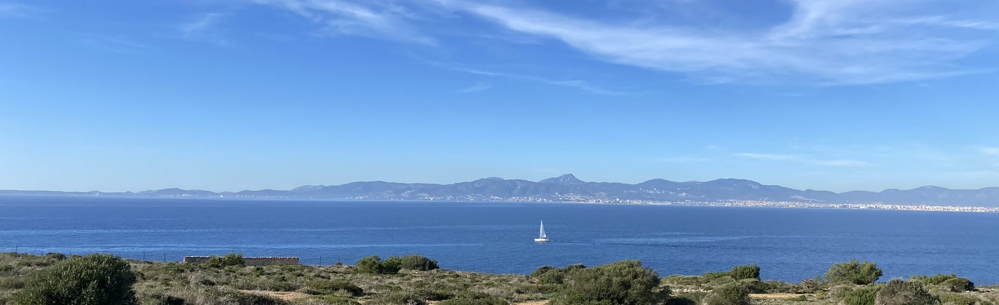 Caló des Oficials - Cala Vella: 32 foto - Majorca, Spagna | AllTrails