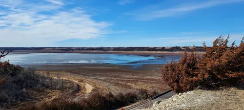 Best Hikes and Trails in Tuttle Creek State Park North Randolph Area ...