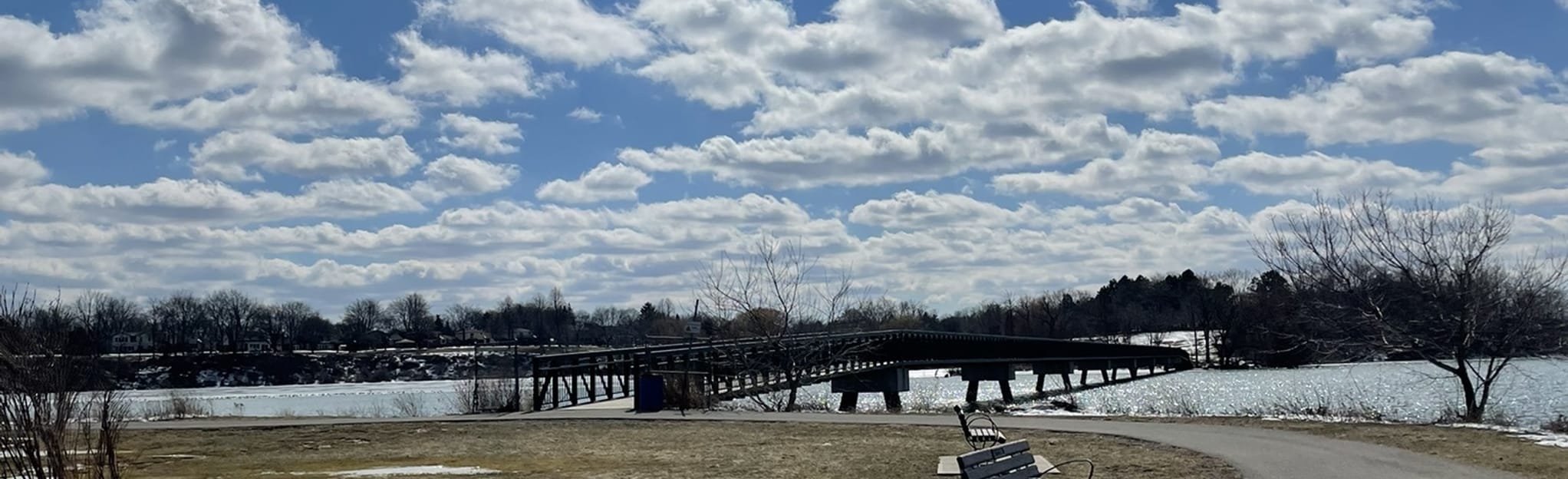 Rennie Park - Jaycee Gardens Park : 30 Photos - Ontario, Canada ...