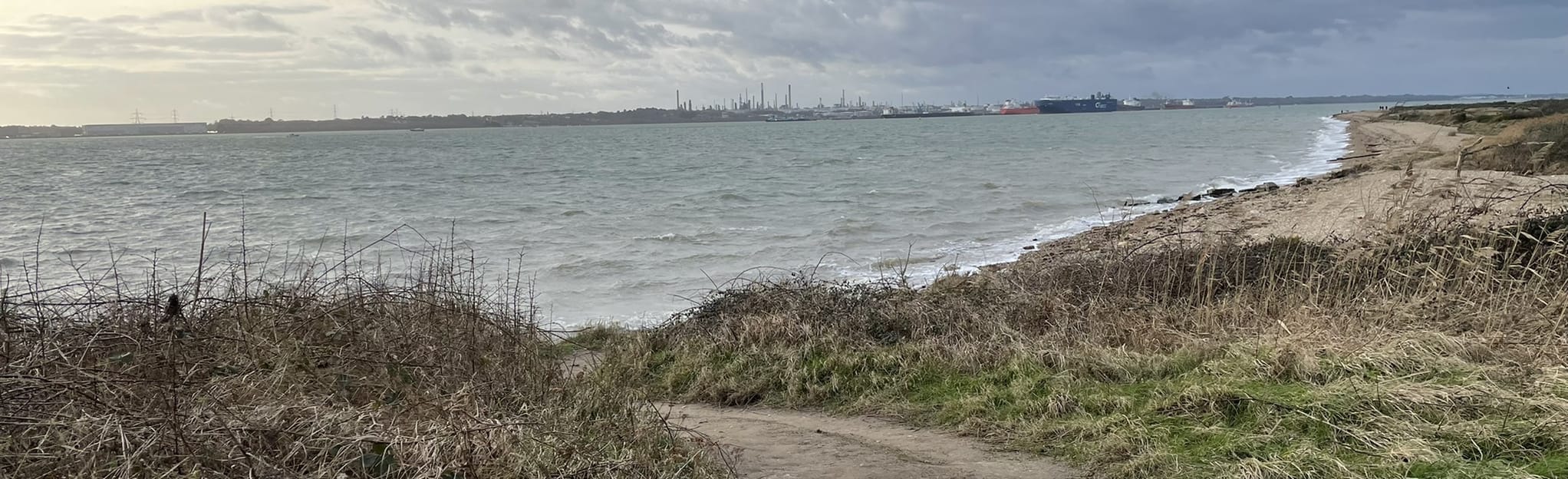 Solent Way: Hill Head to Warsash Beach: 354 Fotos - Hampshire, England ...