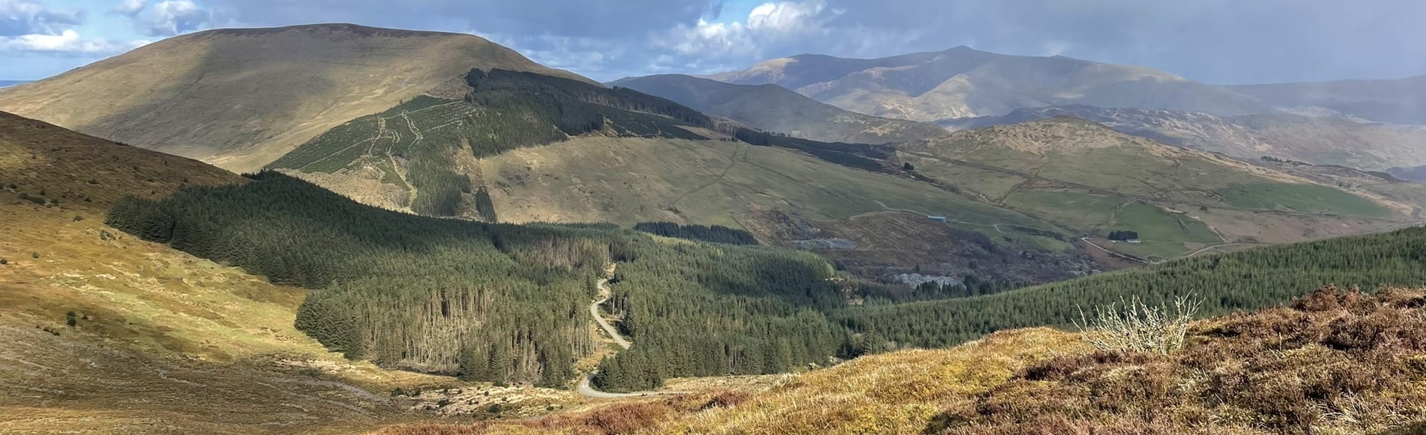 Tarren Y Gesail and Tarrenhendre Circular, 80 Fotos - Gwynedd, Wales ...