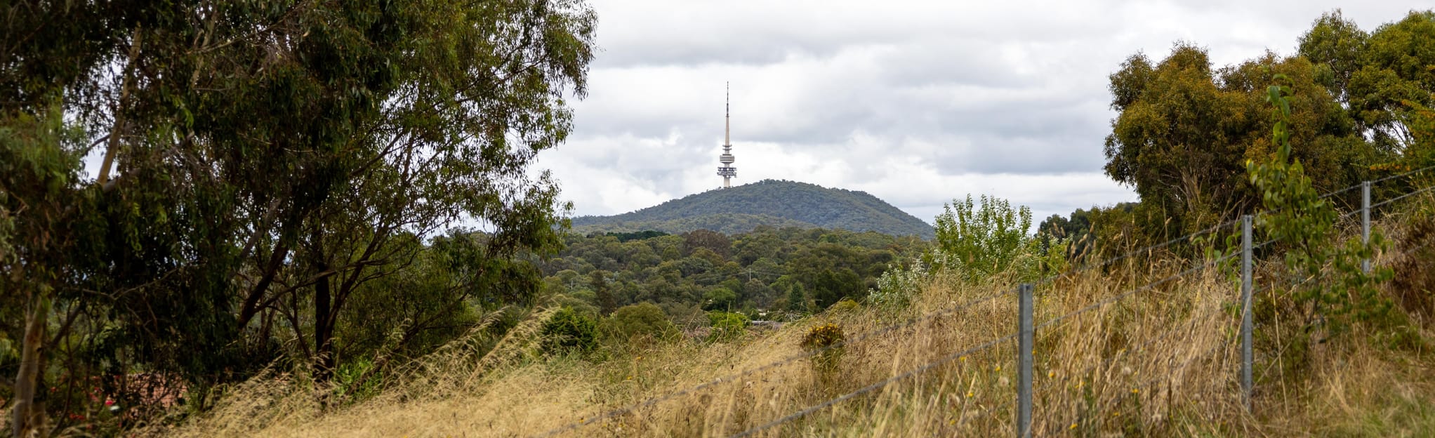 Lyneham Ridge Loop, Australian Capital Territory, Australia - 32 ...