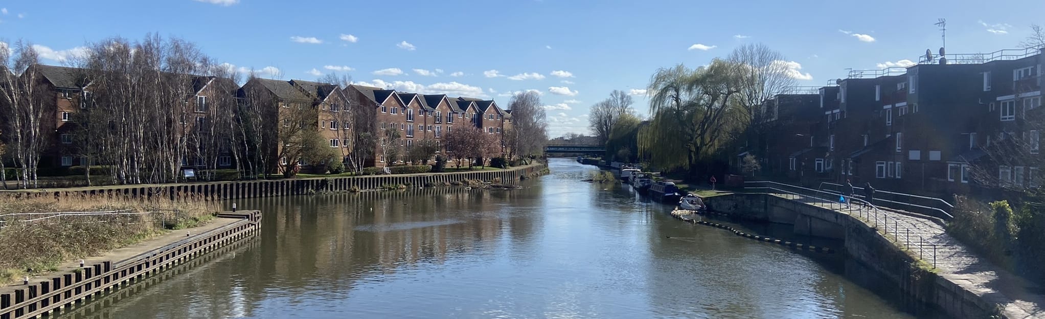 River Lee Navigation Towpath: Cheshunt to Hackney Wick, Hertfordshire ...