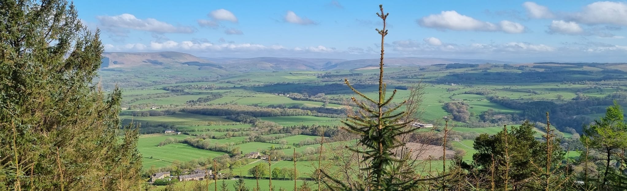 Jeffery Hill and Longridge Fell Circular, Lancashire, England - 41 ...