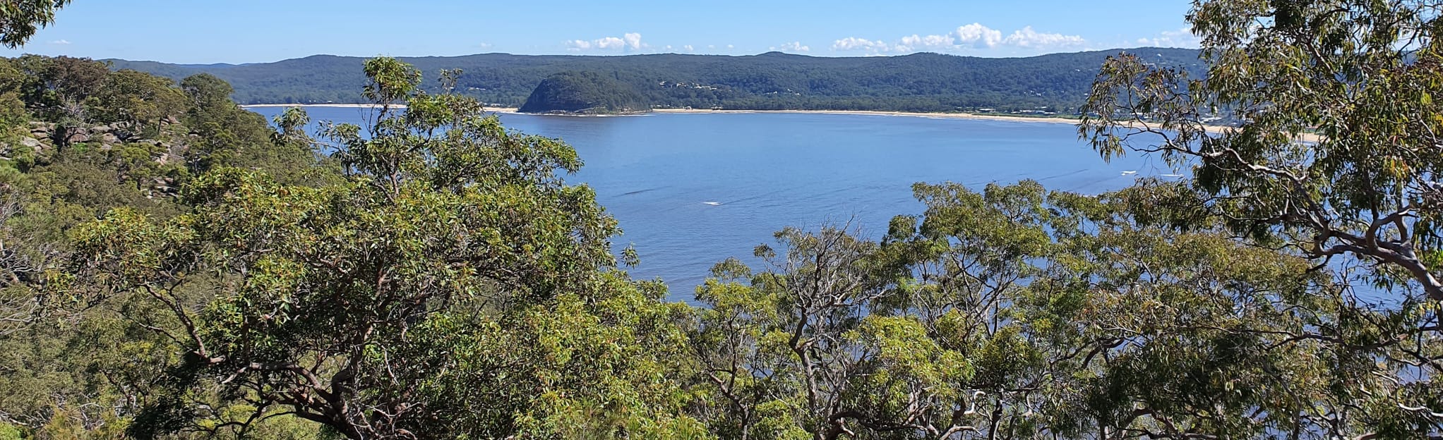 Half Tide Rocks via Flannel Flower Walking Track, New South Wales ...