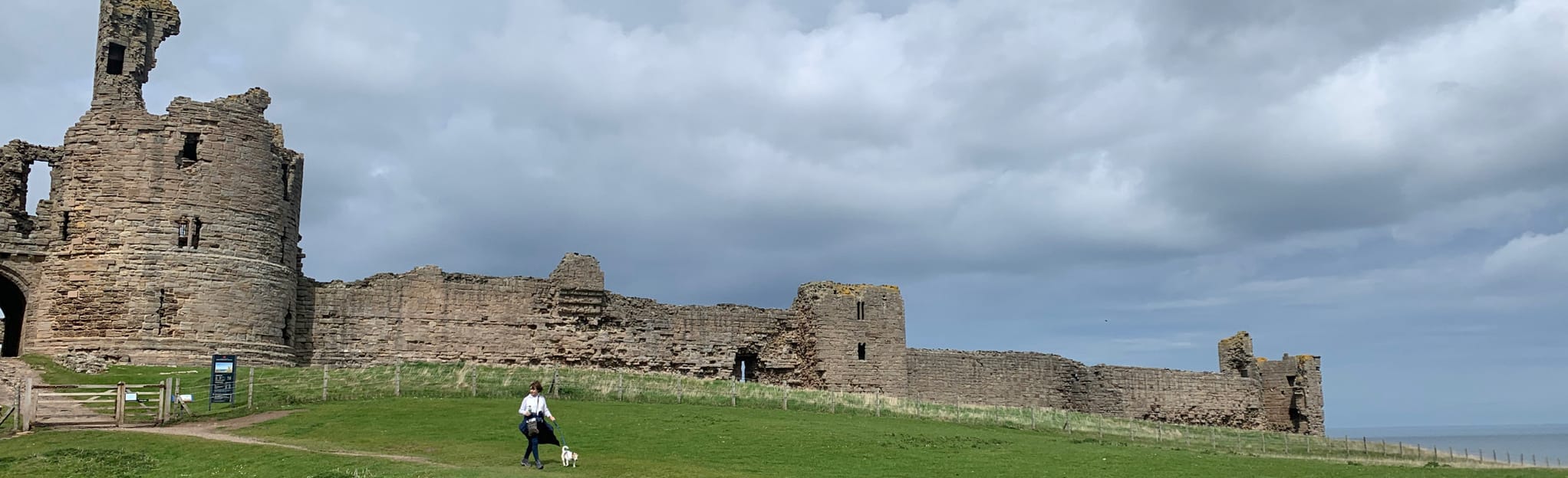 Craster to Dunstanburgh Castle: 63 Reviews, Map - Northumberland ...