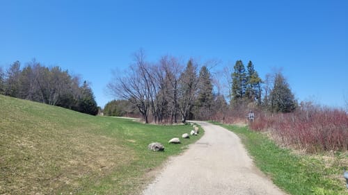 De beste routes in Luther Marsh Conservation Area voor 2023 | AllTrails