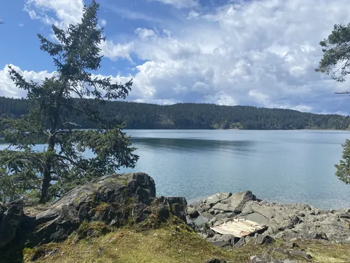 10 Best Trails and Hikes in Pender Island | AllTrails