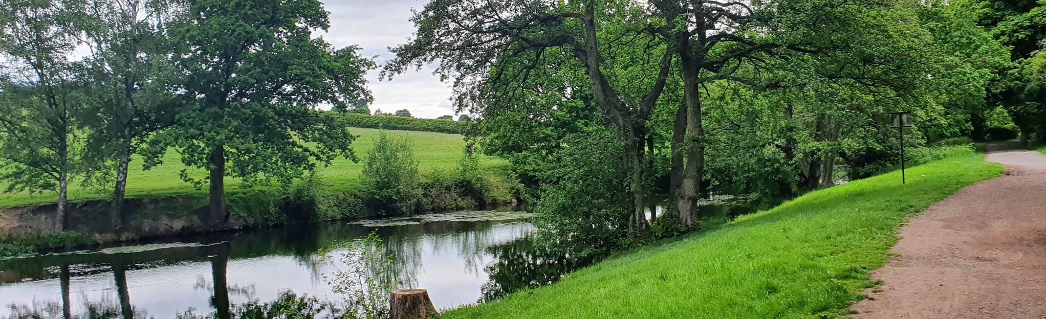 Alvechurch and Barnt Green Waterways Circular, Worcestershire, England ...