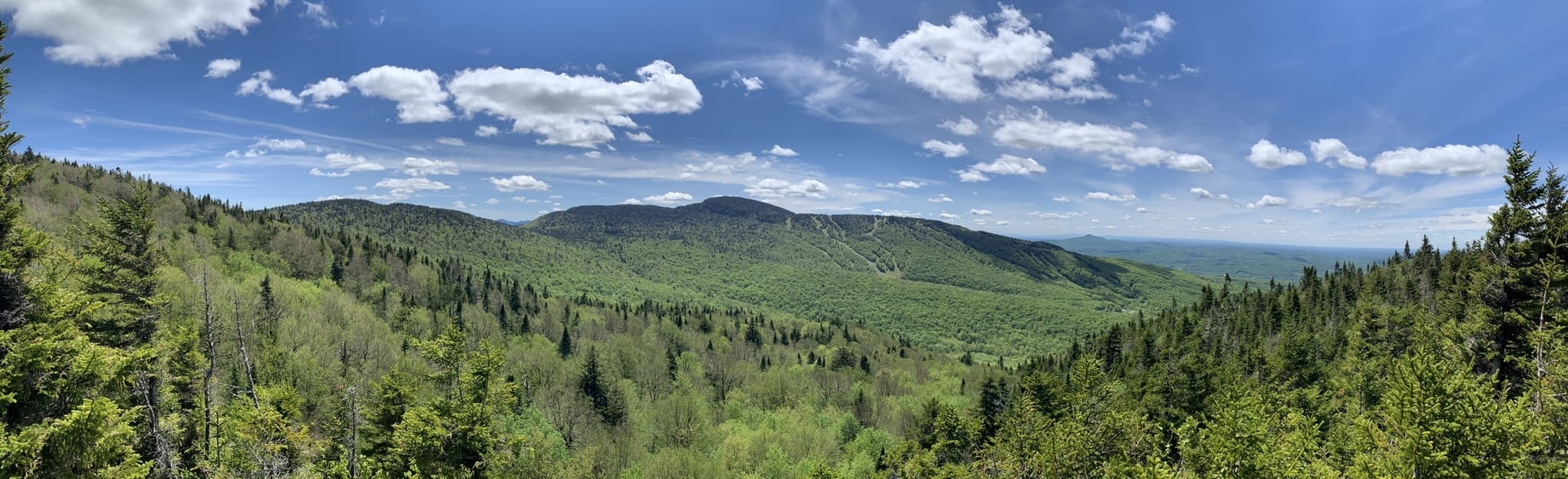 Round Top: Mont Gagnon and Lac Mohawk, Quebec, Canada - 42 Reviews, Map ...