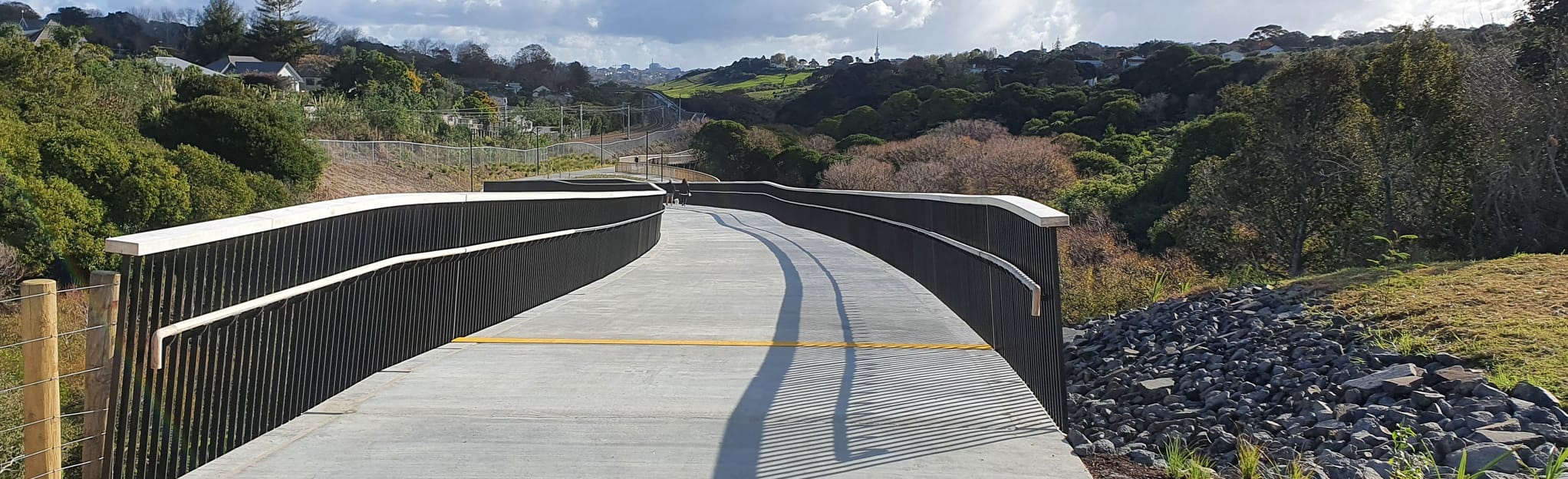 The Path of Land and Sea: Orakei to Glenn Innes Pathway, Auckland, New ...