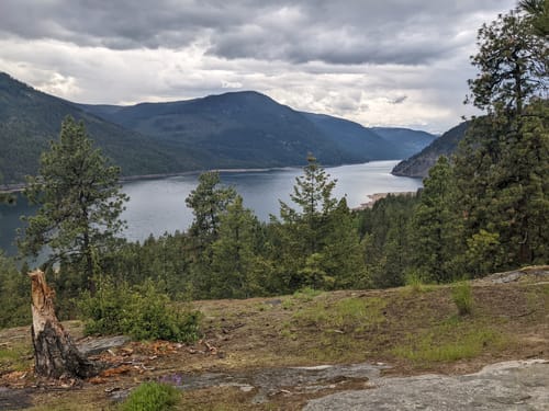 Bästa vandringarna och lederna i Syringa Provincial Park | AllTrails
