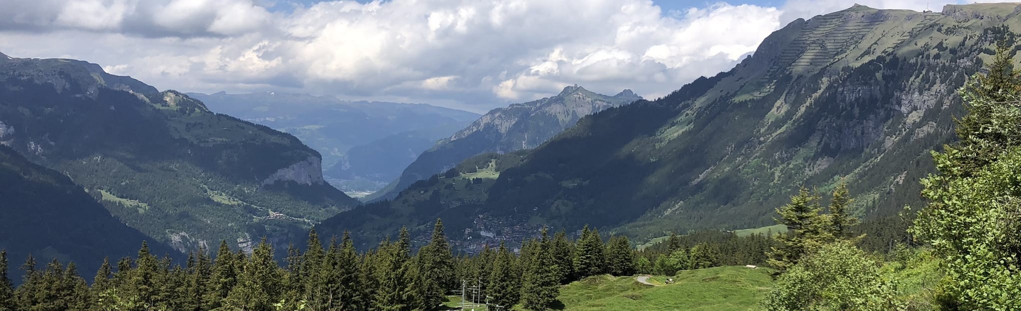 Kleine Scheidegg - Wengen - Gsteigwiler - Interlaken, Bern, Switzerland ...