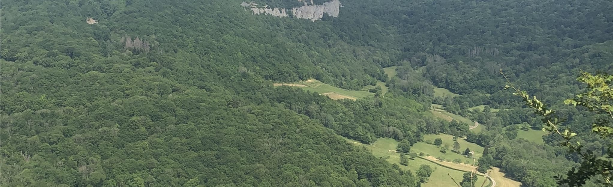 Le Cirque du Fer à Cheval et la Reculée des Planches - Jura, France ...