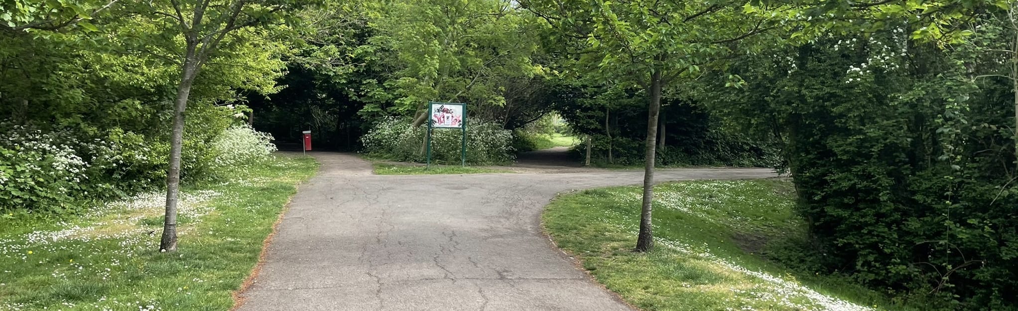 Capital Ring Walk Section 11: Hendon Park to Highgate, London, England ...