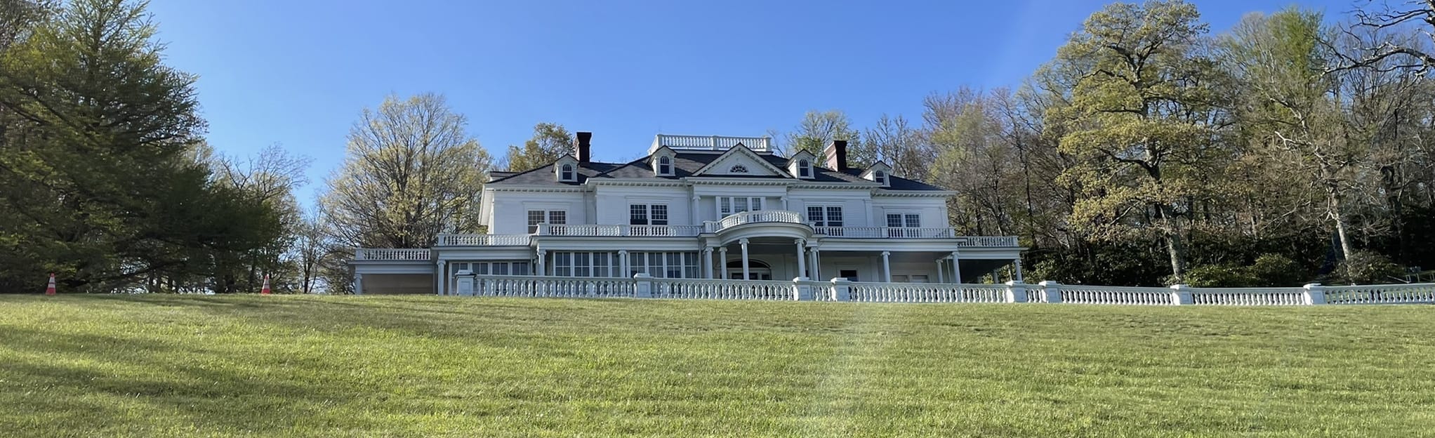 Cone Manor, Bass Lake, and The Maze Loop: 1.161 Fotos - North Carolina ...