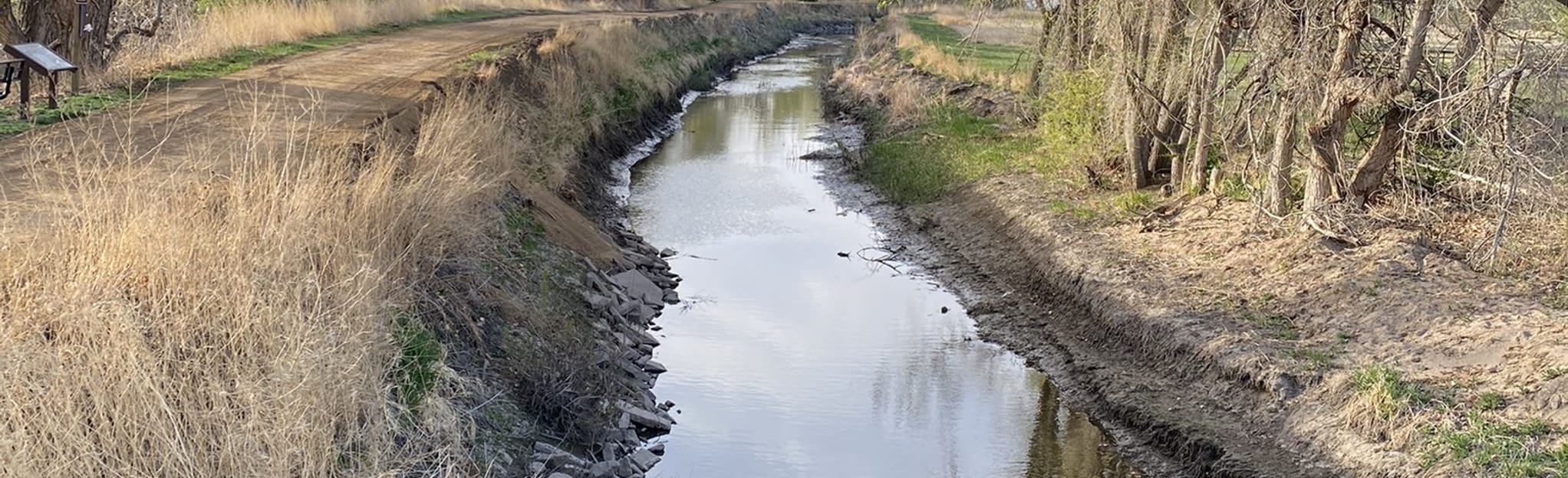 Barr Lake Trail: Nature Center to Birding Observatory: 146 Reviews, Map ...