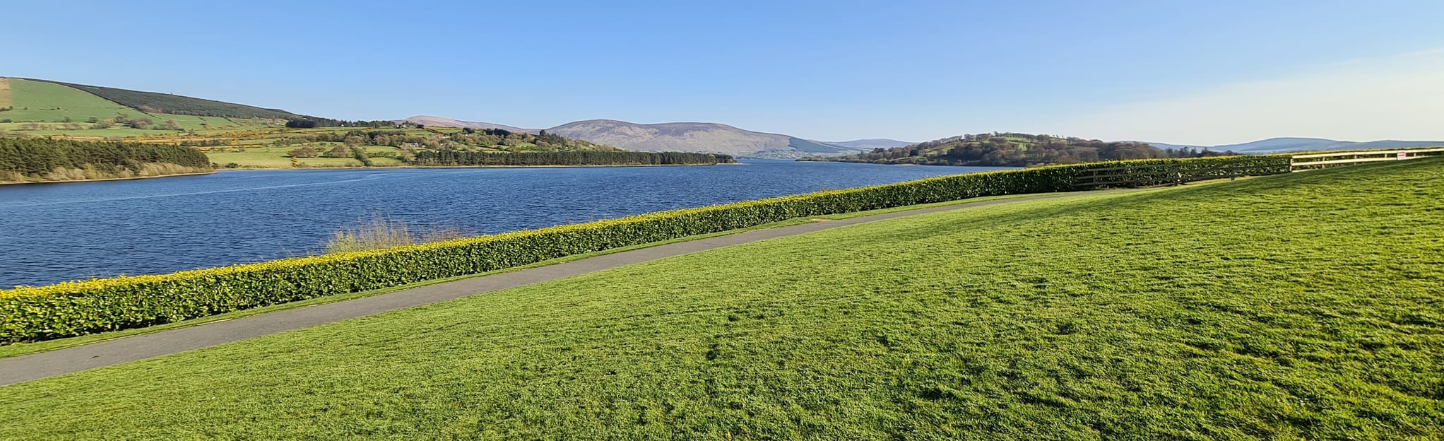Poulaphouca Reservoir Loop : 130 Photos - Comté de Wicklow, Irlande ...