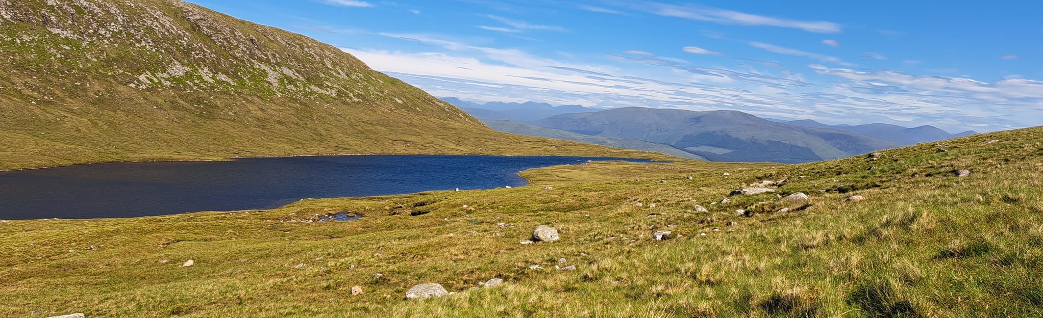 Ben Nevis Mountain Trail: Halfway Lochan View : 2 012 Photos ...