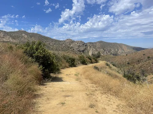 Best Hikes and Trails in Lang Ranch Open Space | AllTrails