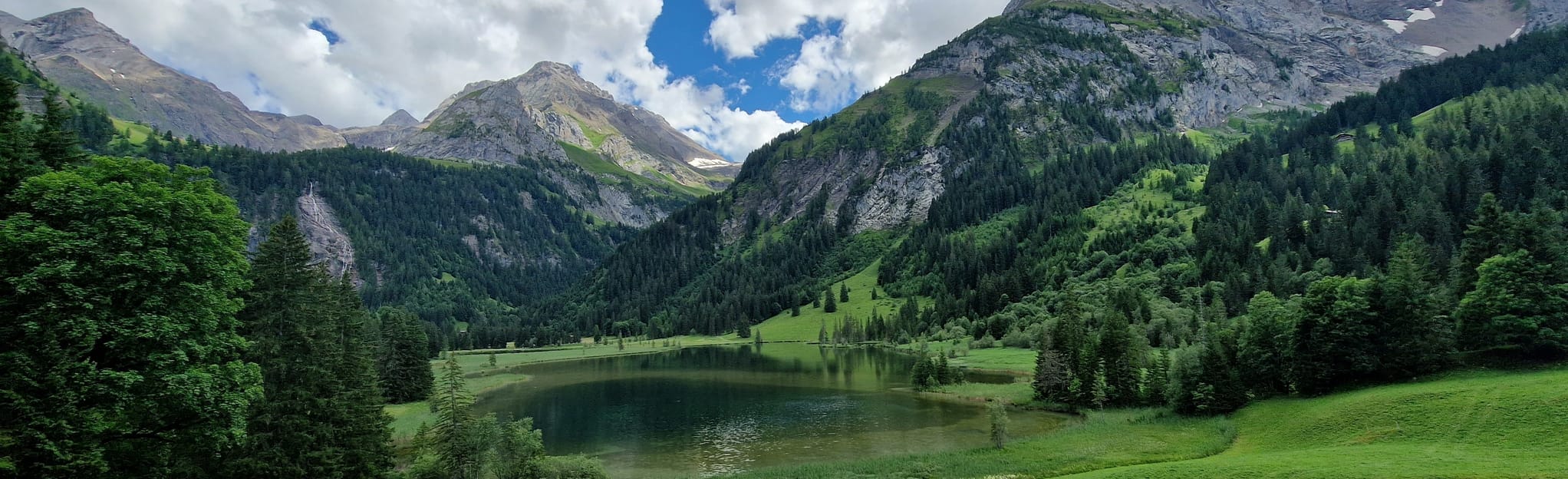 Lauenensee - Kleiner Lauenensee: 25 Reviews, Map - Bern, Switzerland ...