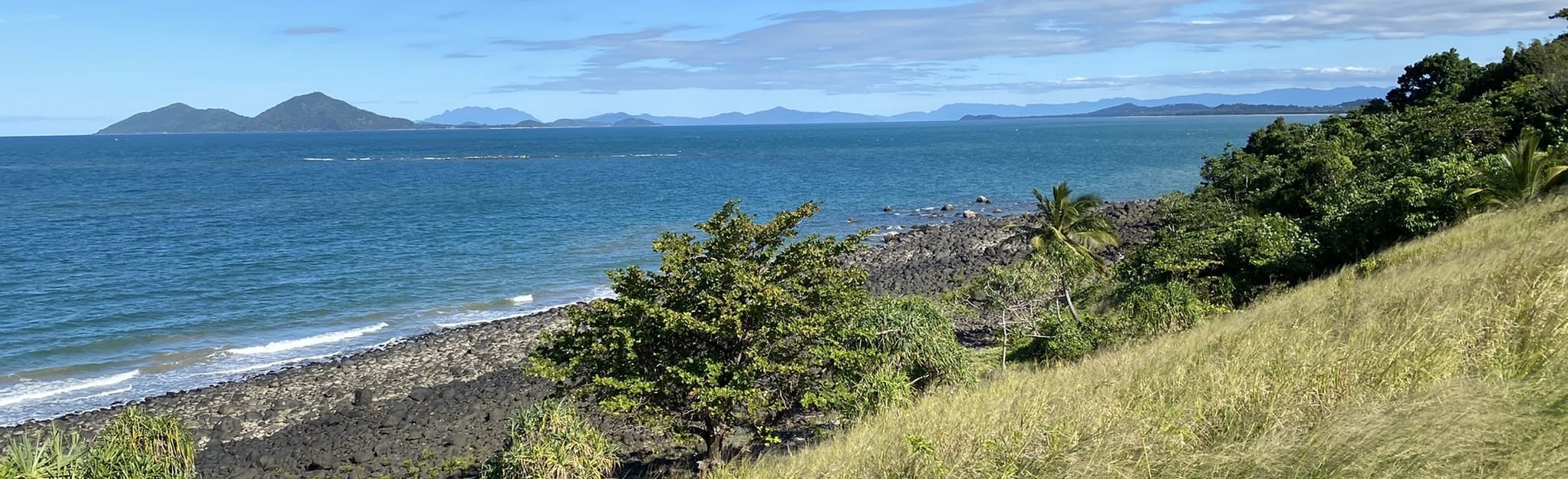 Clump Point via Narragon Beach and Cutten Brothers Track: 3 foto ...