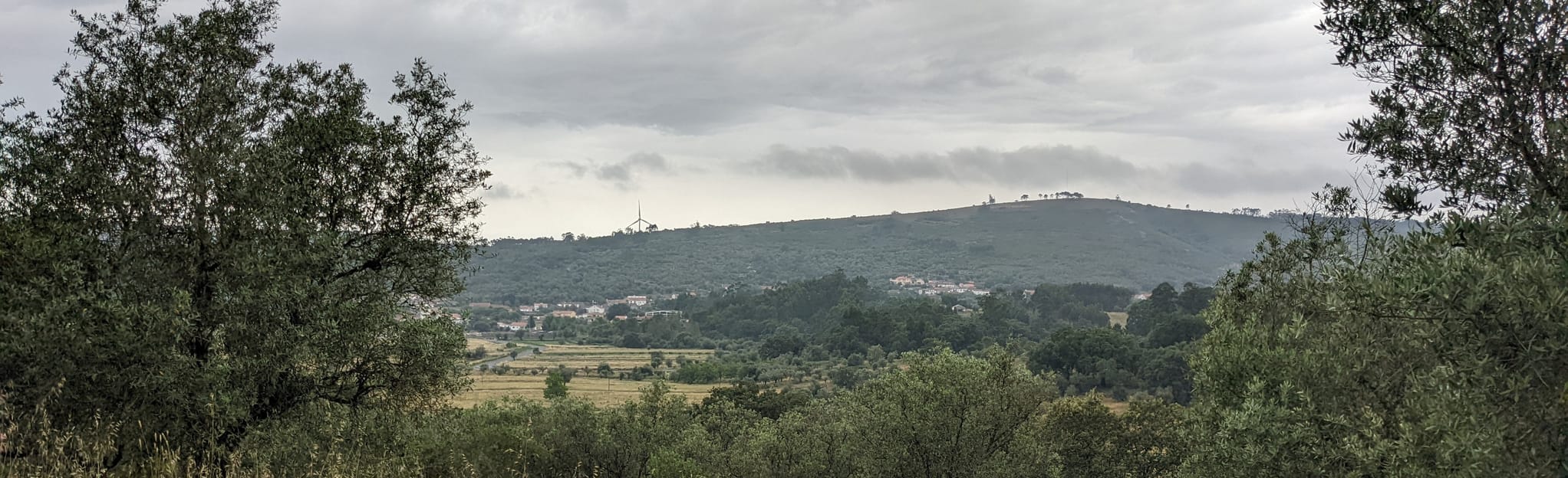 PR1 e PR2 - Serra da Lua e Arco da Memoria, Leiria, Portugal - 2 ...