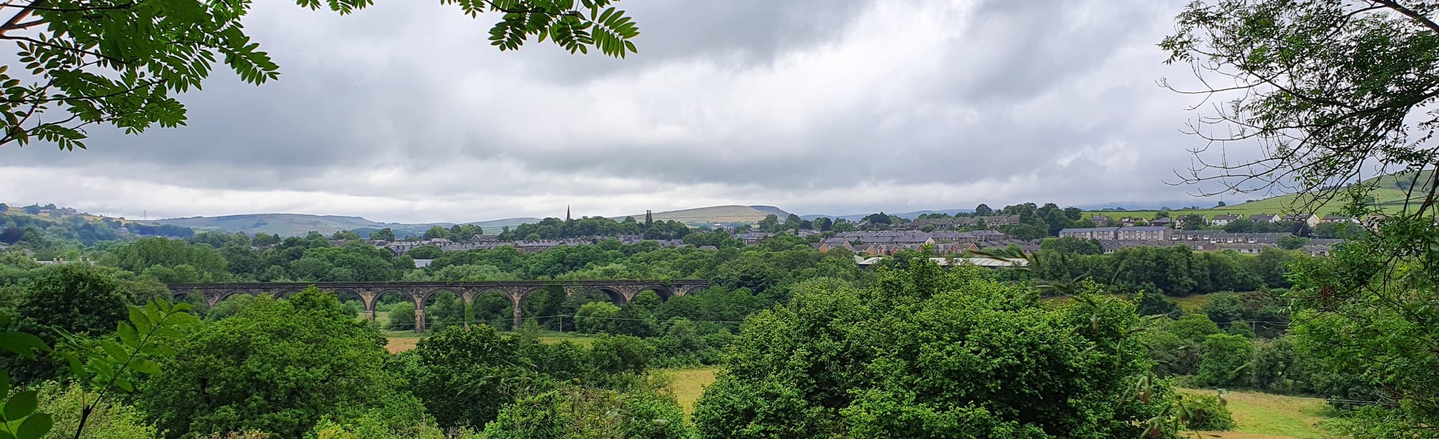 Torrs Millennium Walkway and Peak Forest Canal Circular, Derbyshire ...