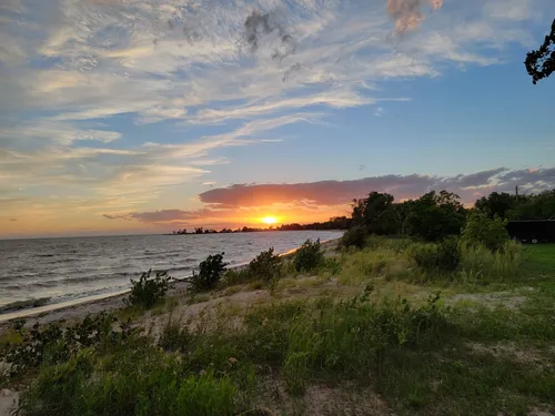 Best Hikes and Trails in Lundar Beach Provincial Park | AllTrails