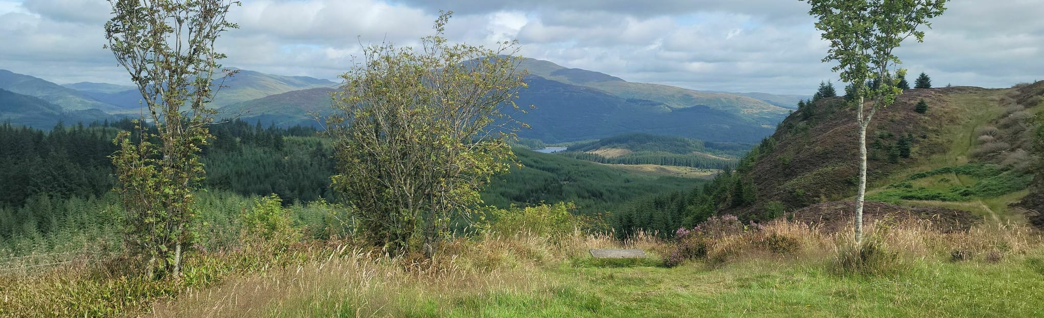 Highland Boundary Trail: 264 foto's - Stirling, Schotland | Wandelen ...