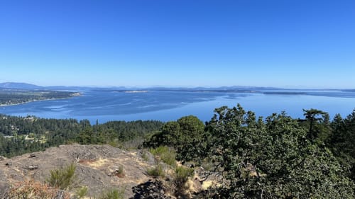 Best 10 Hikes and Trails in PKOLS (Mount Douglas) Park | AllTrails