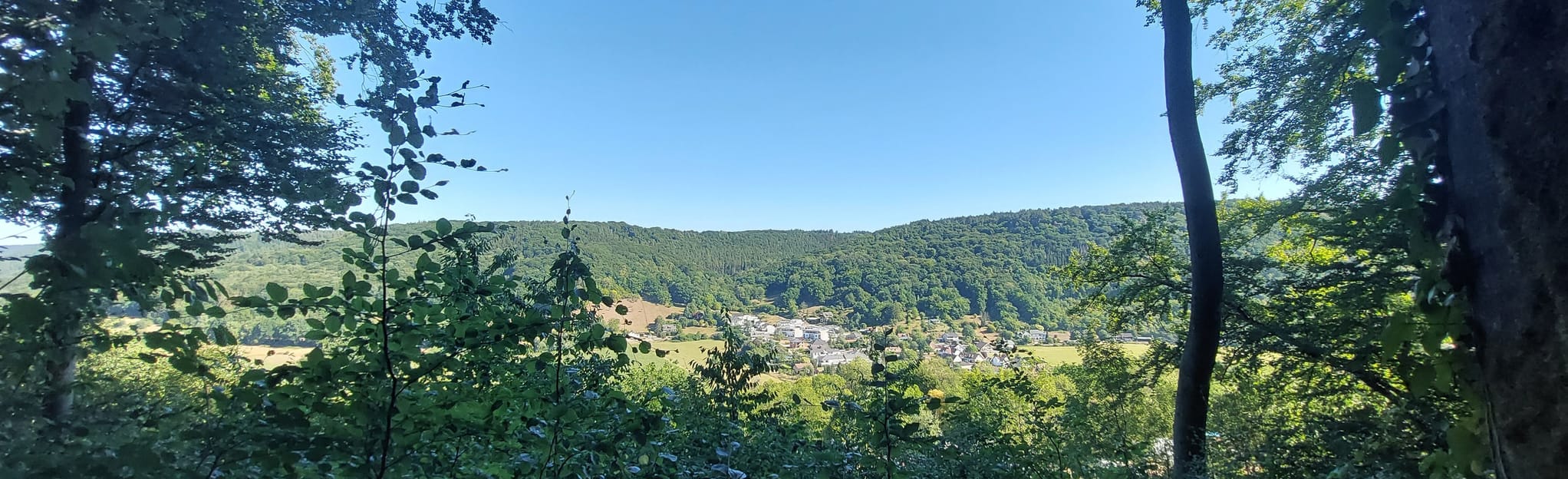 Müllerthal Trail Route 2: Echternach - Consdorf: 2.495 foto - Cantone ...