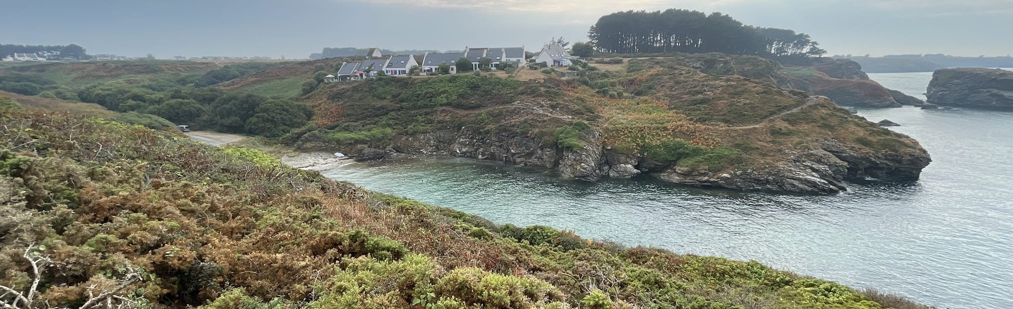 GR®340 Section 1: From Le Palais to Le Grand Village: 416 foto's ...