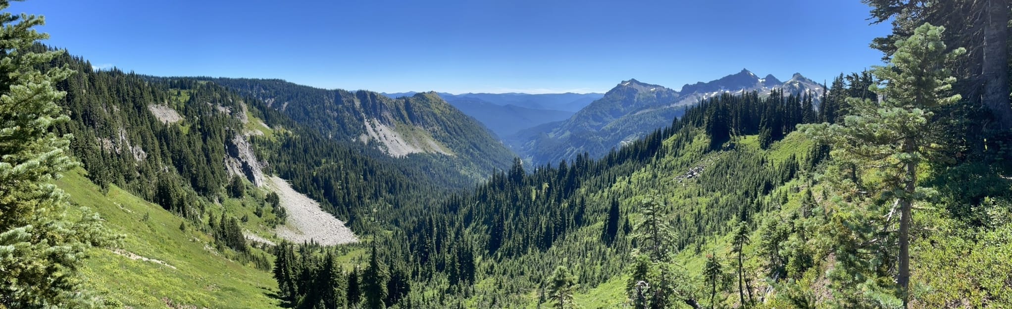 Faraway Rock via Skyline and Mazama Ridge Trail, 5.614 Fotos ...