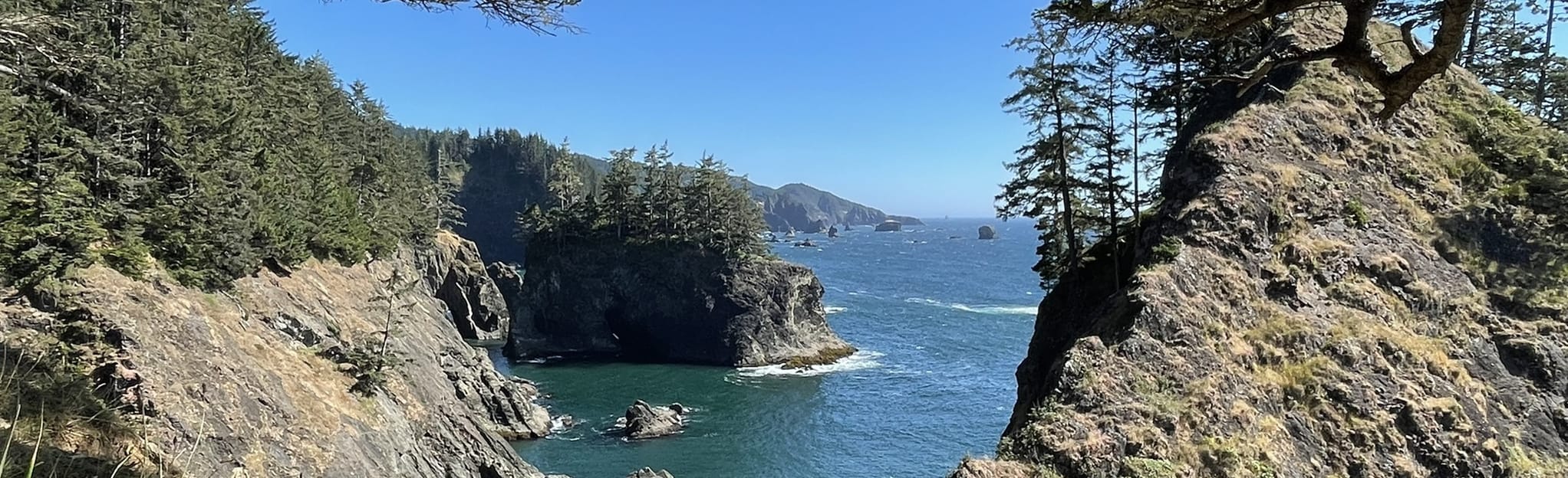 Natural Bridges Cove: North Island Viewpoint (China Beach) Trail ...