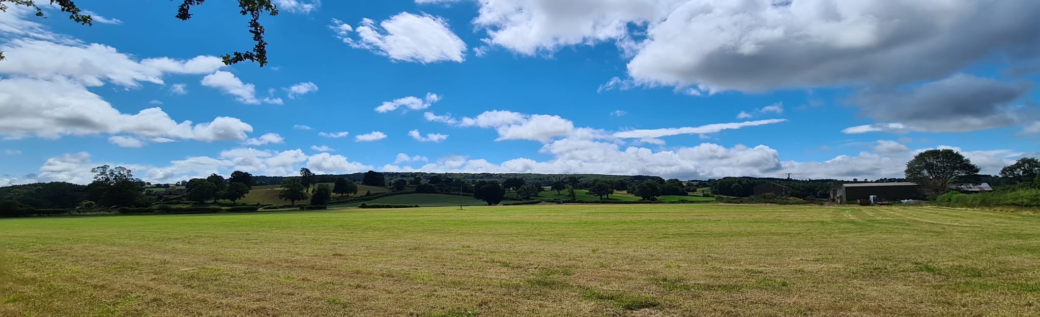 Masham, Fearby X, Swinton Walls, Roomer Loop, North Yorkshire, England ...
