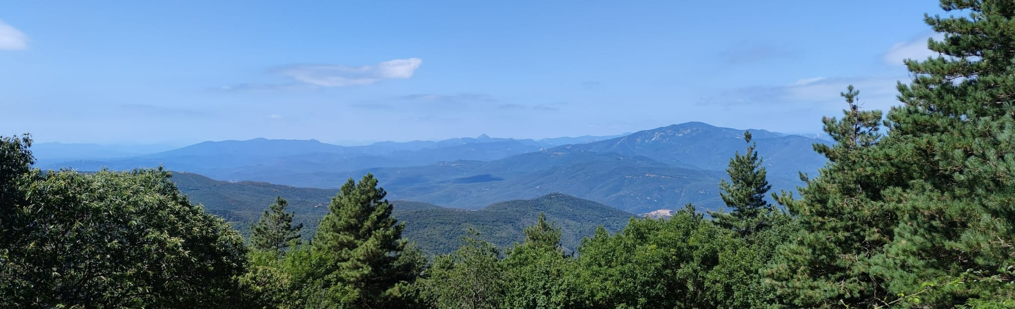 Boucle Laroque-des-Albères - Puig Neulos : 165 Photos - Pyrénées ...